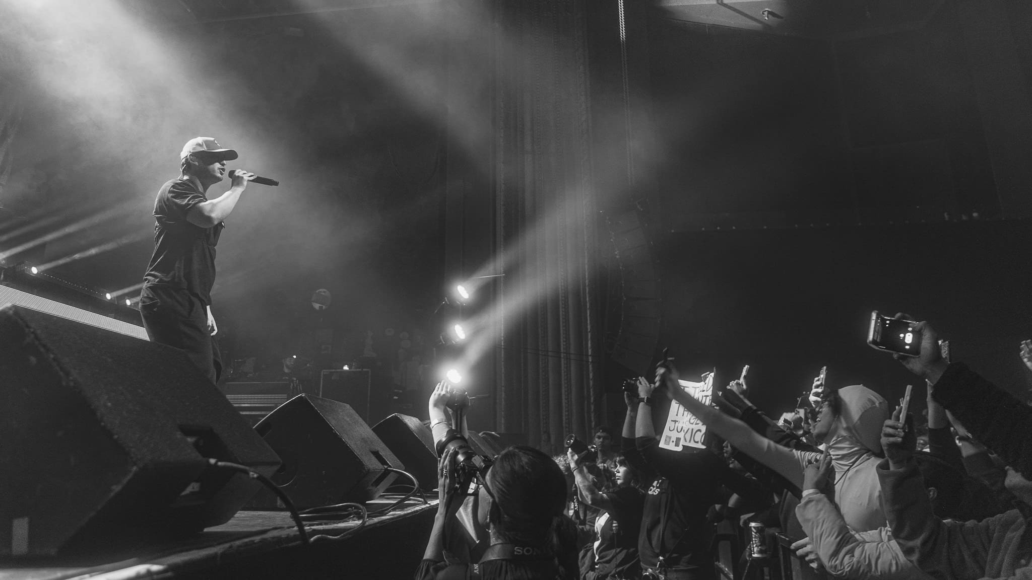 Joji + Dhruv + SavageRealm @ Mtelus - Montreal Rocks