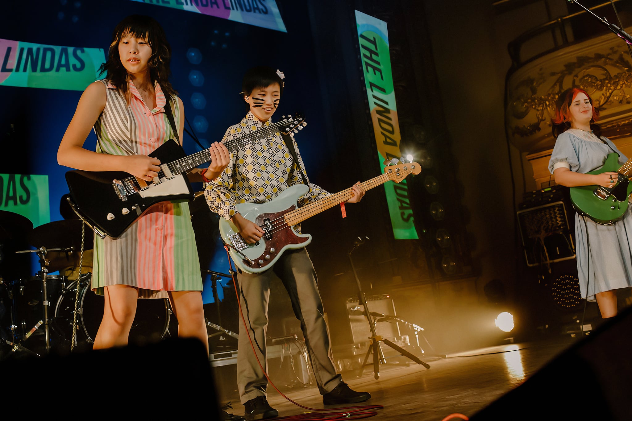 The Linda Lindas + Sophia Bel + MBG @ Rialto Theatre - Montreal Rocks
