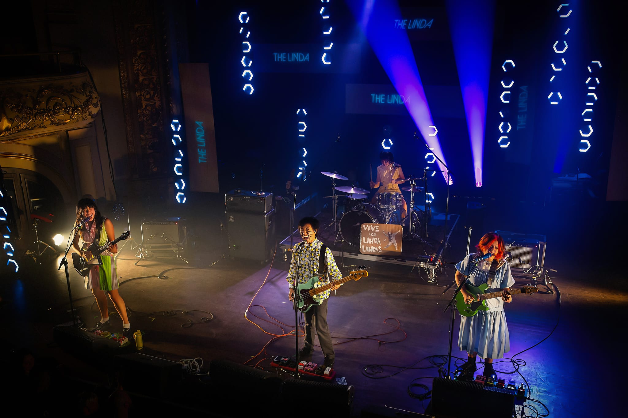 The Linda Lindas + Sophia Bel + MBG @ Rialto Theatre - Montreal Rocks