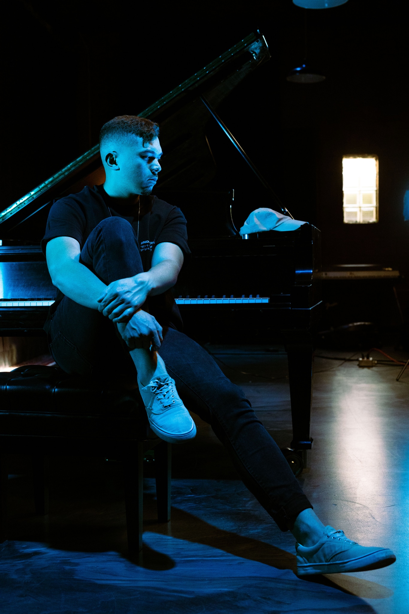 L.Teez - The "Studio Blue" interview - Montreal Rocks