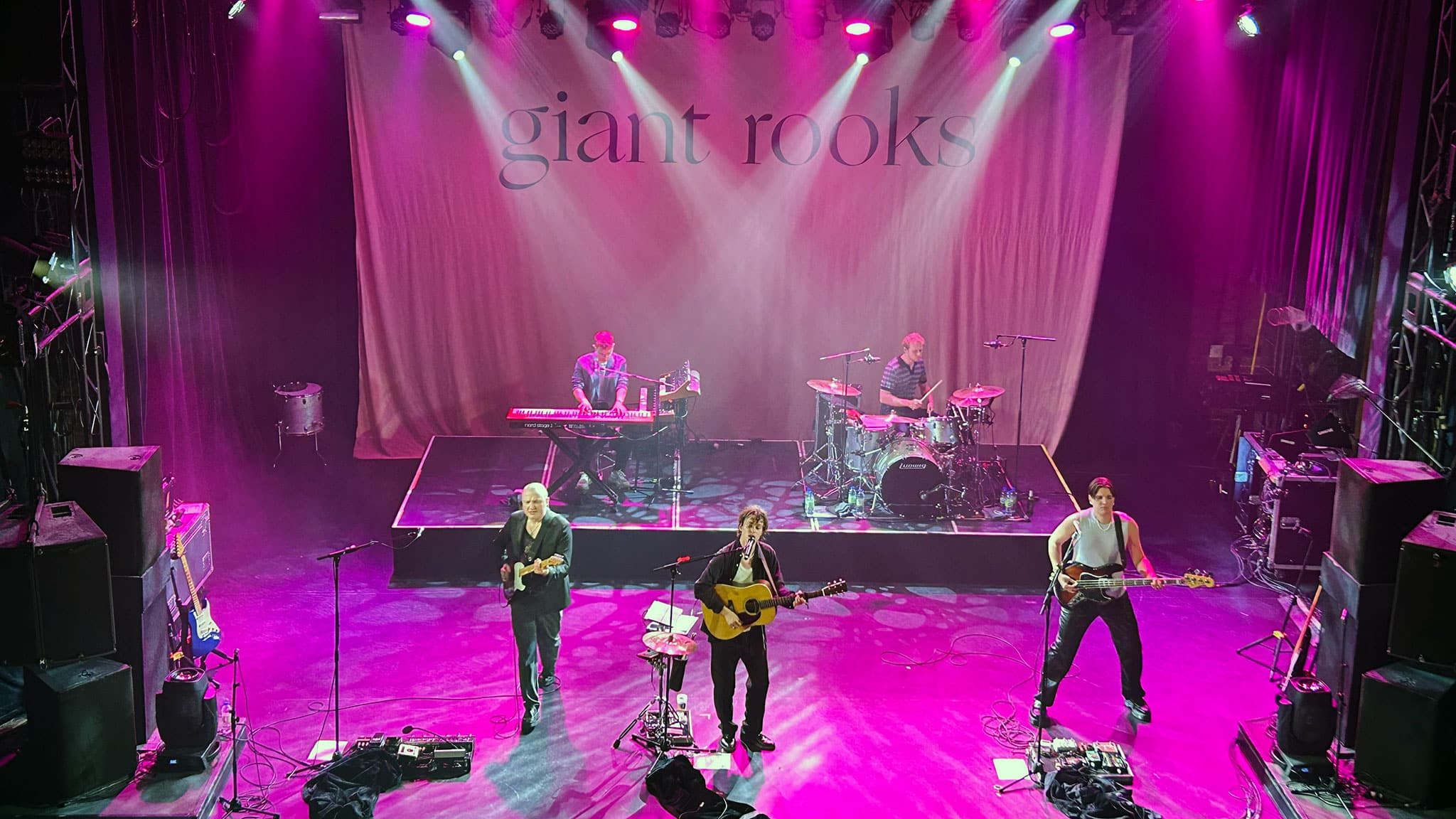 Giant Rooks @ Beanfield Theatre - Montreal Rocks